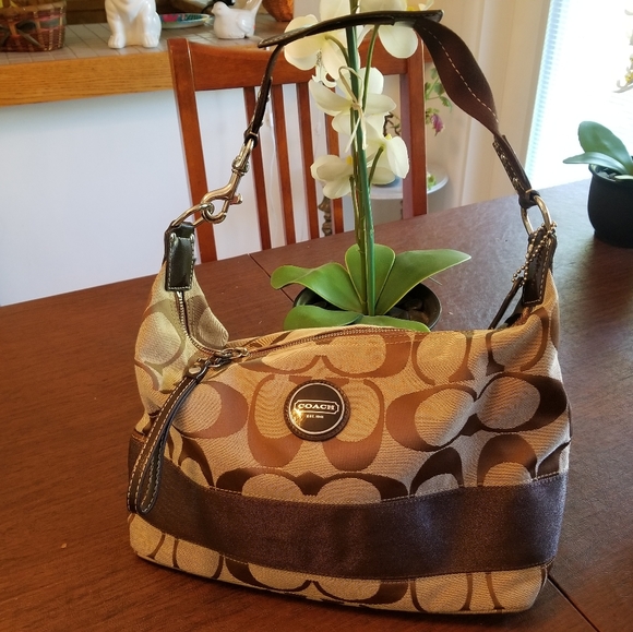 Coach | Bags | Coach Classic Signature Canvas Brown And Creme In ...